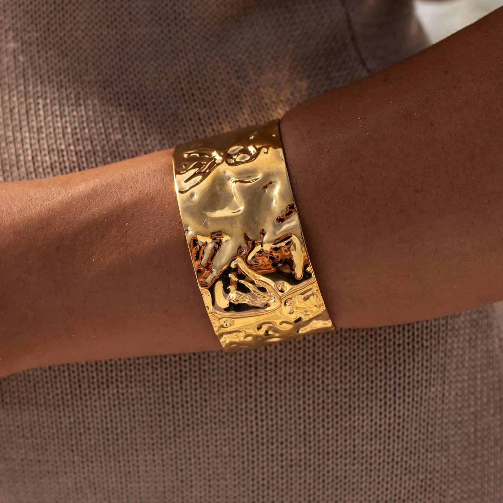 Siren Cuff - Hammered Metal Cuff – ALCO Jewelry